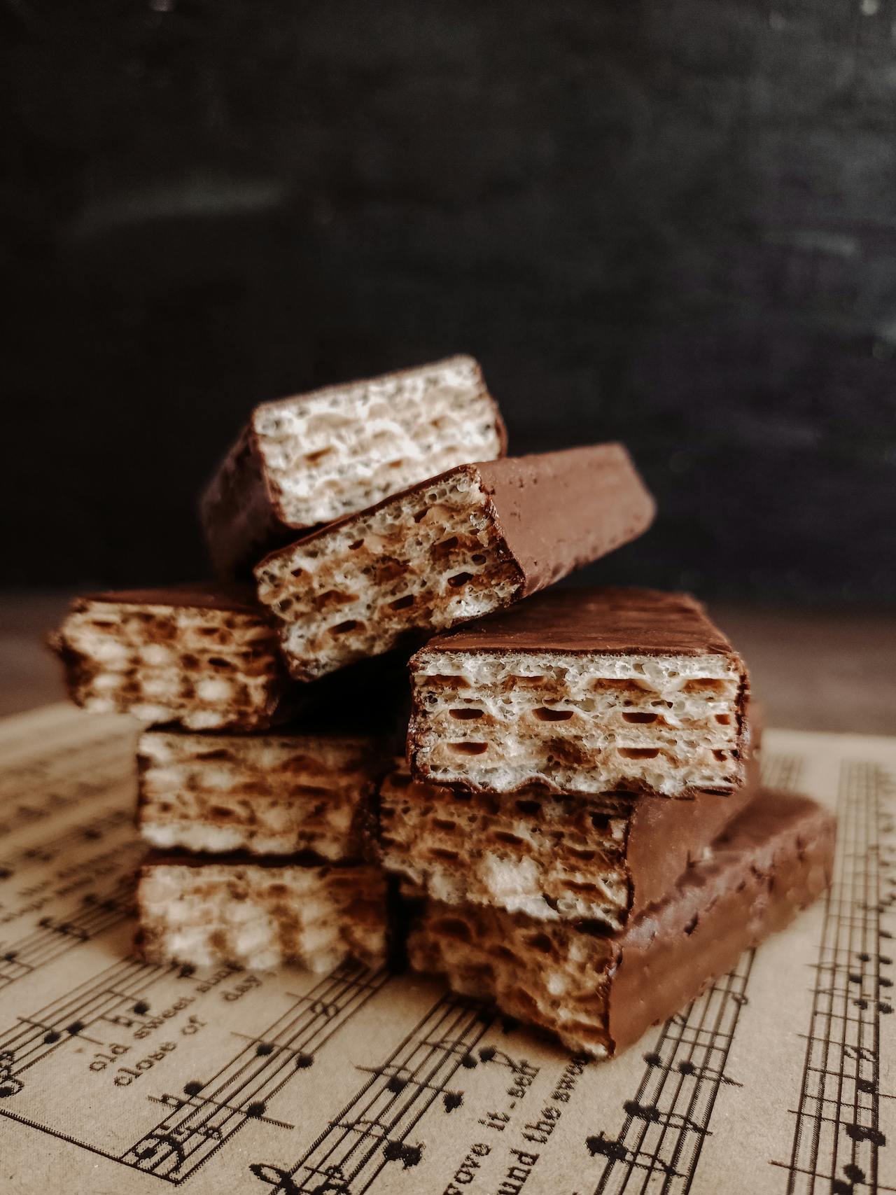 Indulge in Ultimate Kit Kat Candy Dessert Experience 2024
